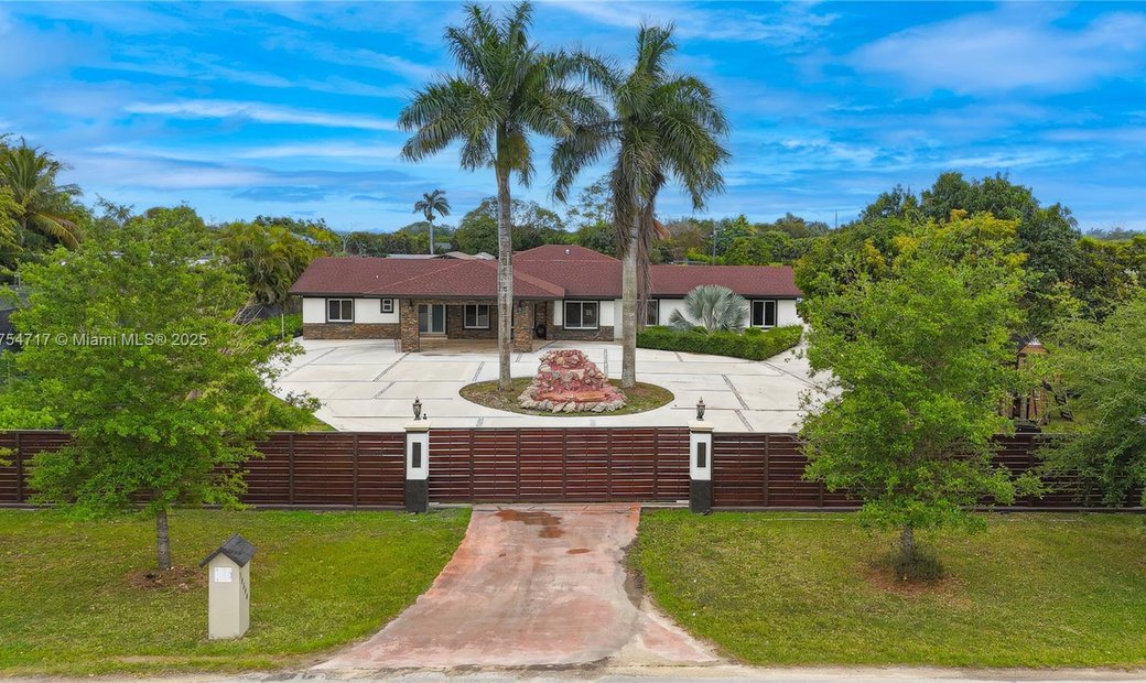 Single Family Residence In Homestead In Homestead, Florida, United ...