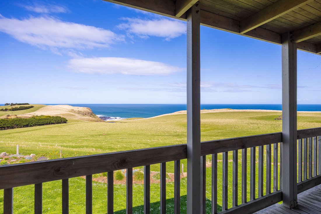 1820 Boneo Road, Flinders In Flinders, Victoria, Australia For Sale ...