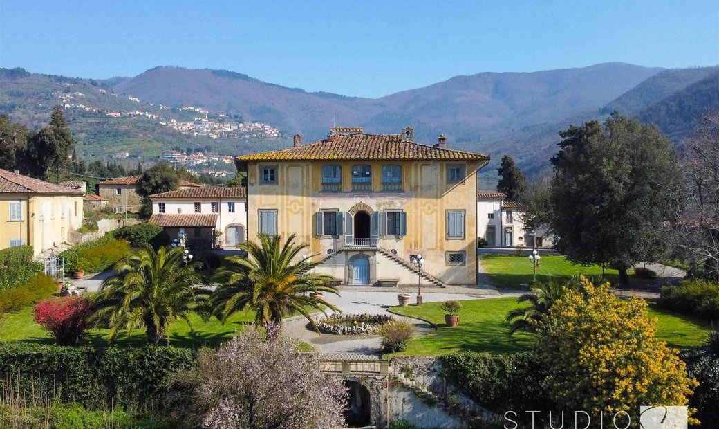 Villa Montale In Montale, Tuscany, Italy For Sale (16651755)