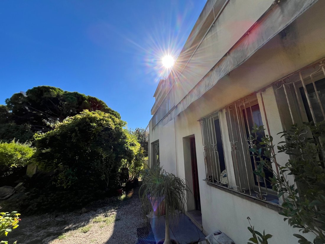 Rare à Nice – Maison Familiale Au In Nice, Provence Alpes Côte D'azur ...