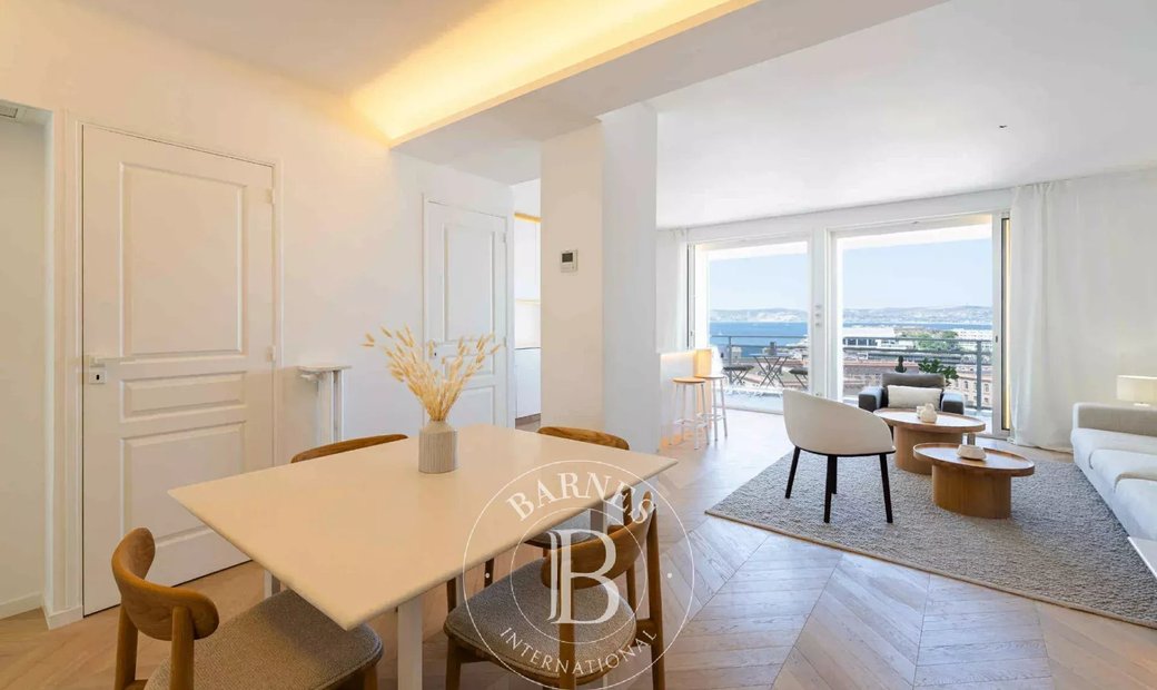 For Sale – 13007 Marseille – En Marsella, Provenza Alpes Costa Azul ...