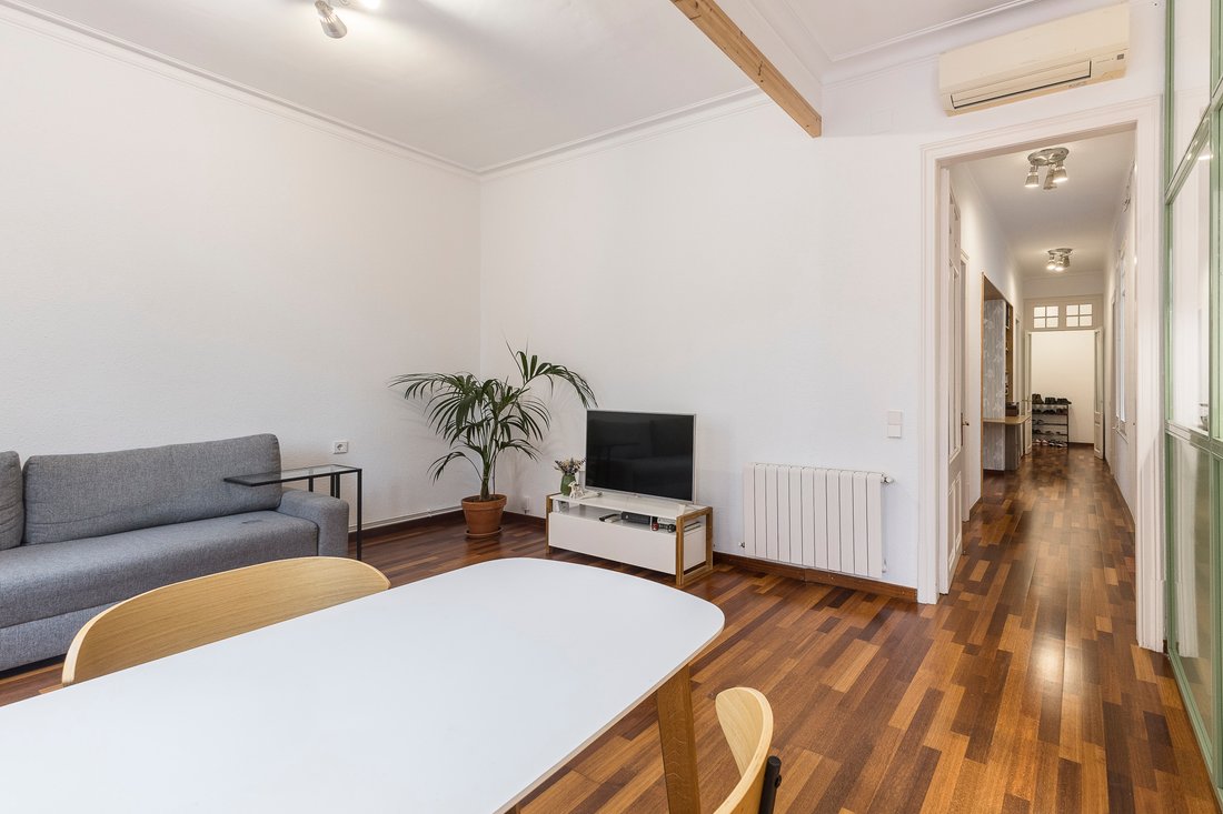 Exclusive Bright Apartment In Eixample, Barcelona In Eixample ...