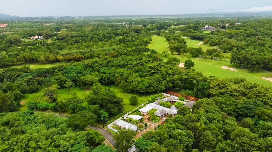 Elegant Eco Design 5 Bedroom Villa On In Huai Sai Nuea, Phetchaburi ...