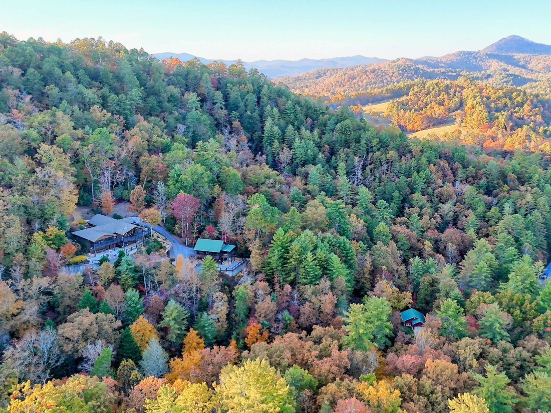 Luxury Mountain Escape On 13+ Acres Near In Tiger, Georgia, United ...