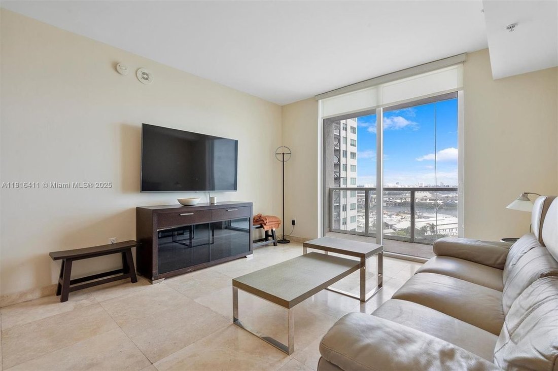 253 Ne 2nd St 1803, Miami, Fl 33132 In Miami, Florida, United States ...