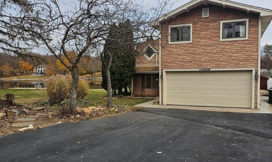 Single Family Residence In St. In Campton Hills, Illinois, United ...