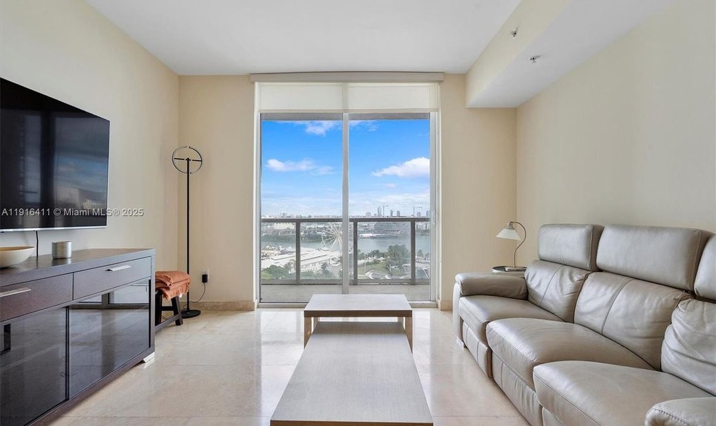 253 Ne 2nd St 1803, Miami, Fl 33132 In Miami, Florida, United States ...