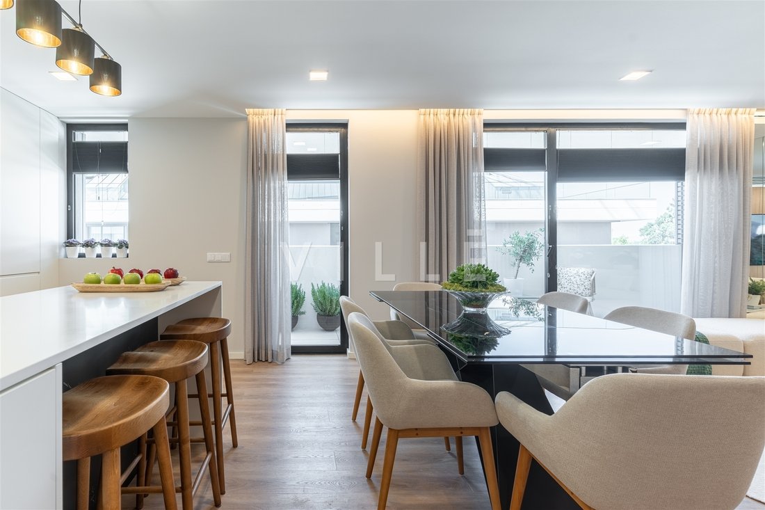 Flat T3 Sell In Glória E Vera In Gloria E Vera Cruz, Aveiro District ...