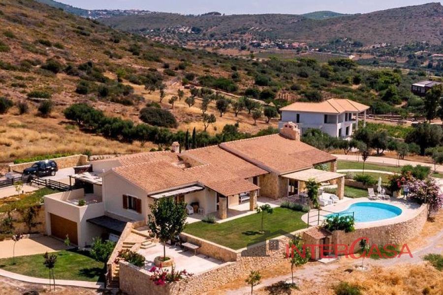 Palaia Fokaia | Idyllic 400 M² French Style In Palea Fokea, Attica ...