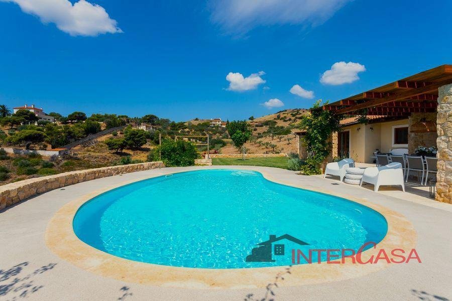Palaia Fokaia | Idyllic 400 M² French Style In Palea Fokea, Attica ...