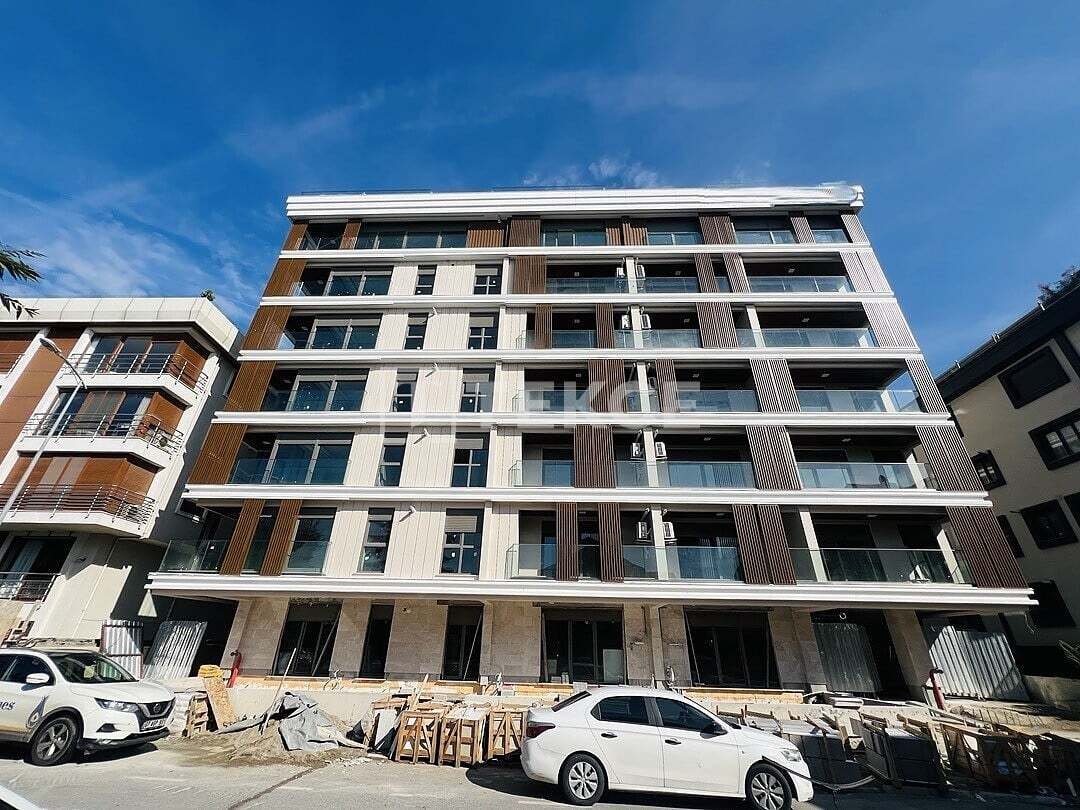 Apartments With Horizontal Architecture And Sea View In In İstanbul ...