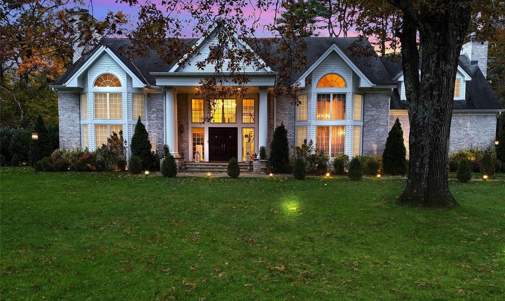 12 Donna Drive, Oyster Bay, Ny, En Upper Brookville, Nueva York ...