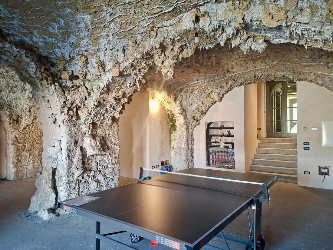 Appartamento Via San Carlo In Arona, Piedmont, Italy For Sale (16658037)