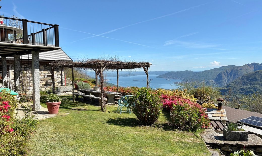Charming Rustic Cottages With Marvellous Lake In Mergozzo, Piedmont ...
