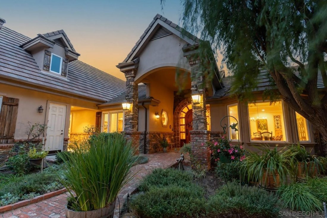Single Family Residence In Fallbrook In Fallbrook, California, United ...