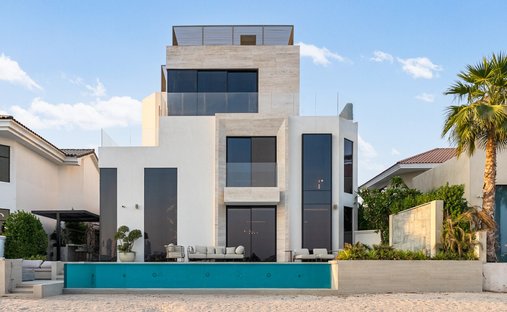Luxury homes for sale in Dubai, United Arab Emirates | JamesEdition