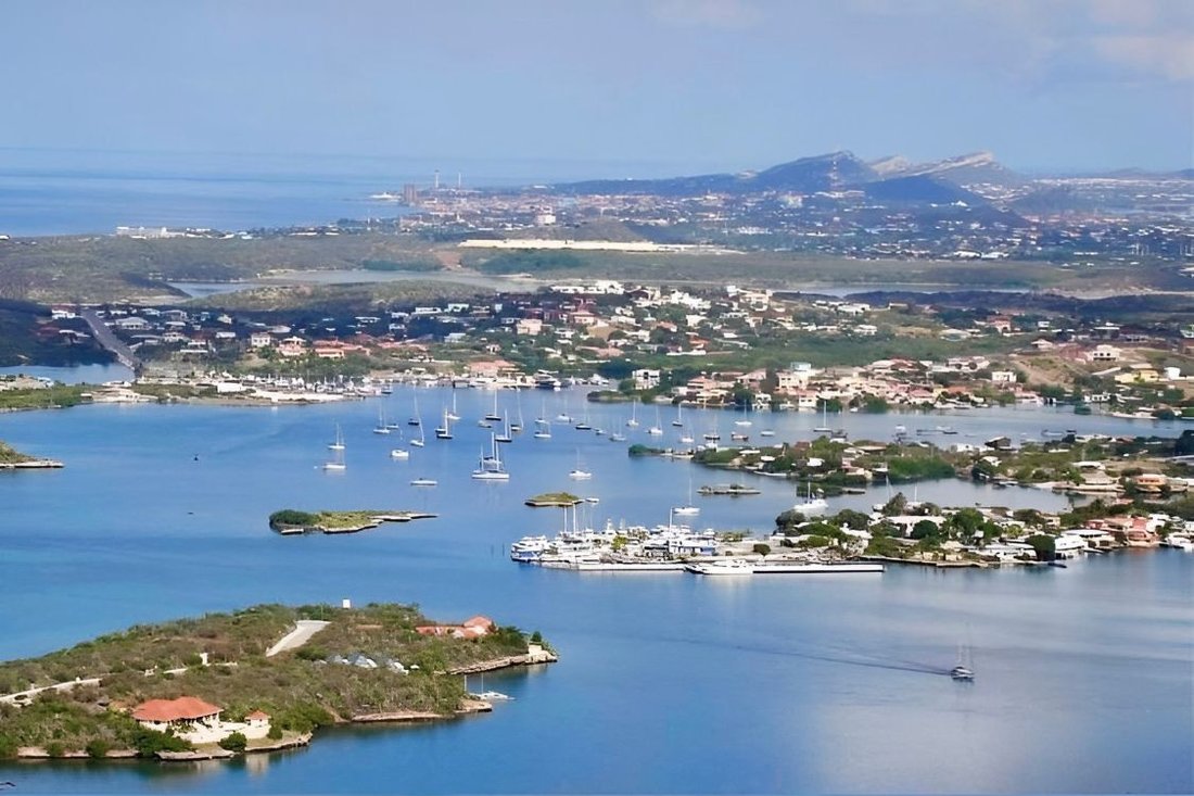 Brakkeput Abou, Spaanse Water, Curaçao In Willemstad, Curaçao, Curaçao ...