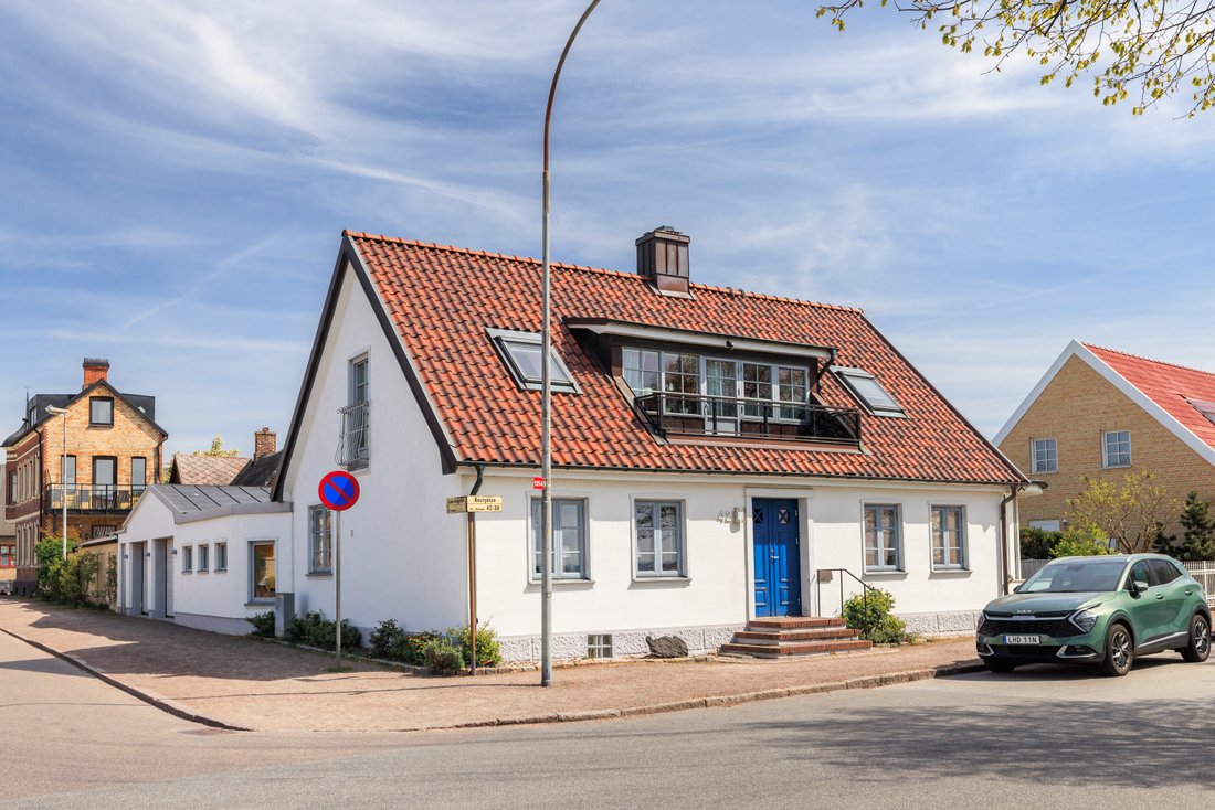 På Första Parkett Mot Havet In Råå, Skåne County, Sweden For Sale ...