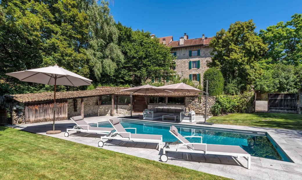 A Real Favorite For This Rare And Prestigious In Meinier, Genève ...