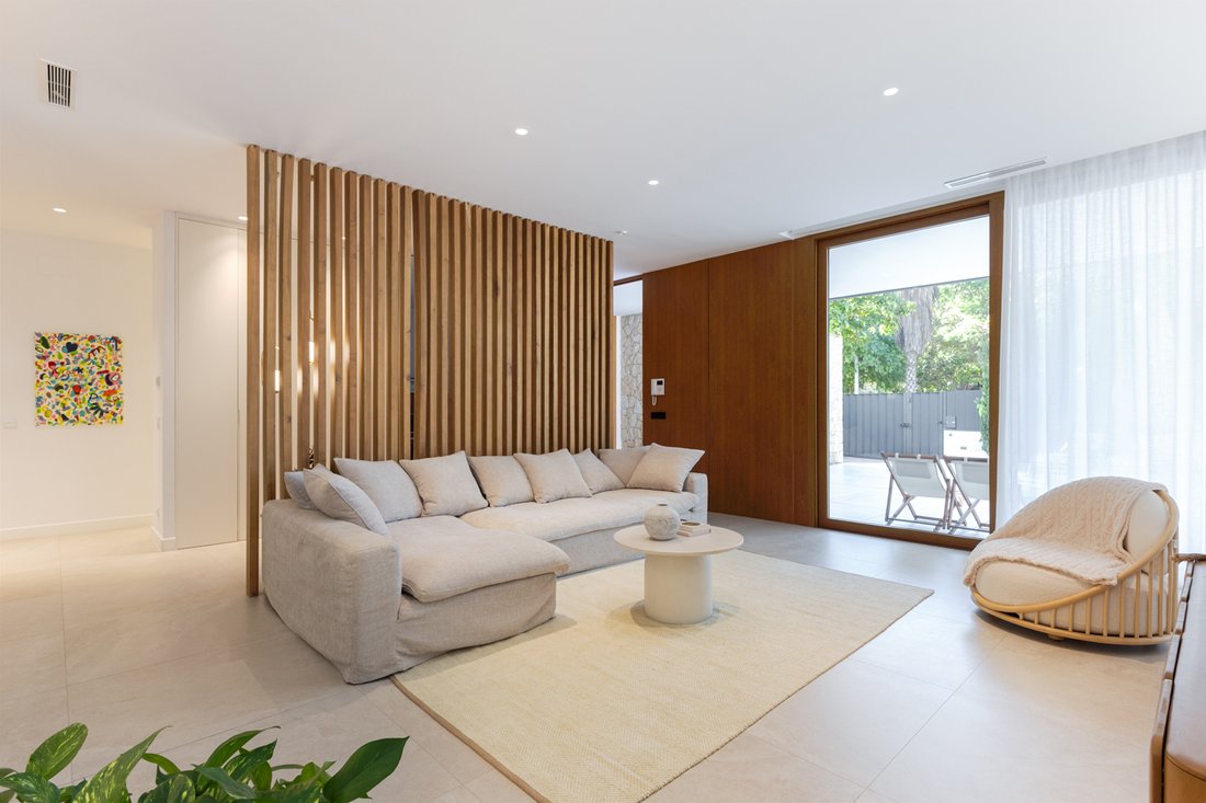 Impressive Property In The Best Location In Picanya, Valencian ...
