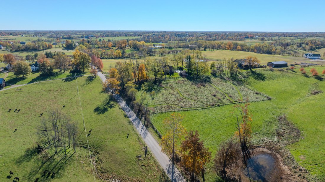 Farm And Agriculture Paris In Paris, Kentucky, United States For Sale ...