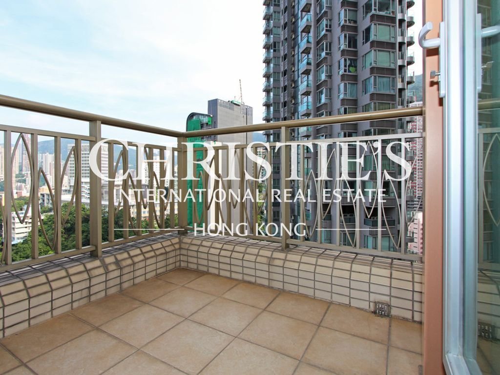 The Zenith Block 1 In Hong Kong, Hong Kong For Sale (16672271)