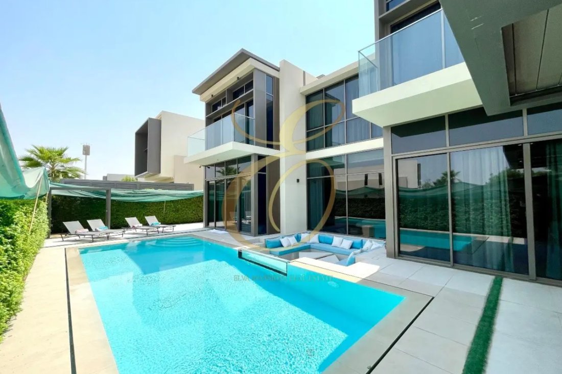 Upgraded 5 Bedroom Luxury Villa | In Dubai, Dubai, United Arab Emirates ...