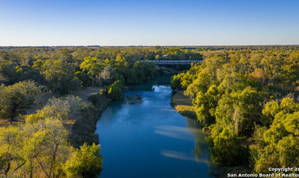3 Bedrooms Farm/Ranch In Cuero, Texas, United States For Sale (16676632)