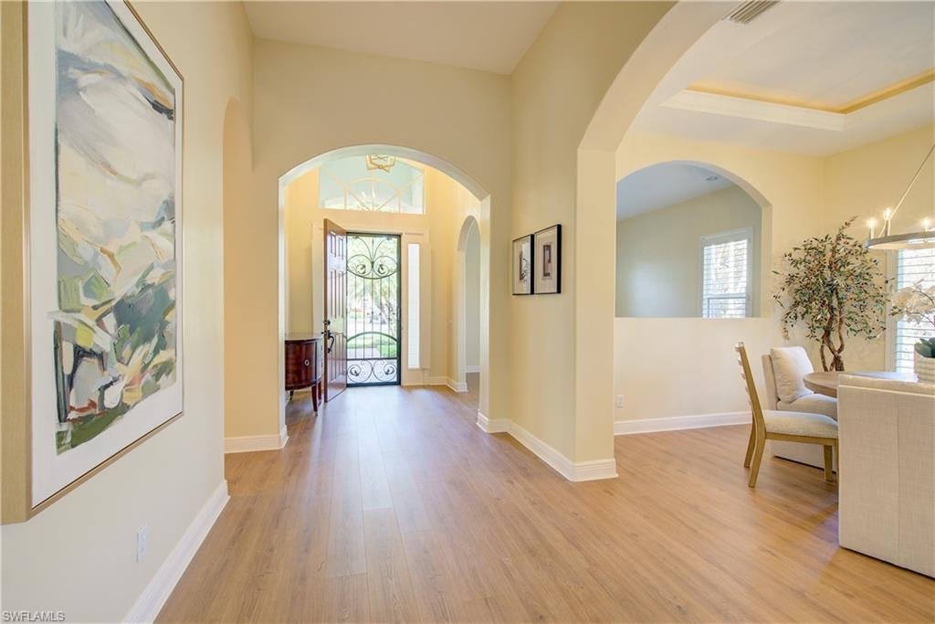 Stylish Cul De Sac Home With Bright In Bonita Springs, Florida, United ...
