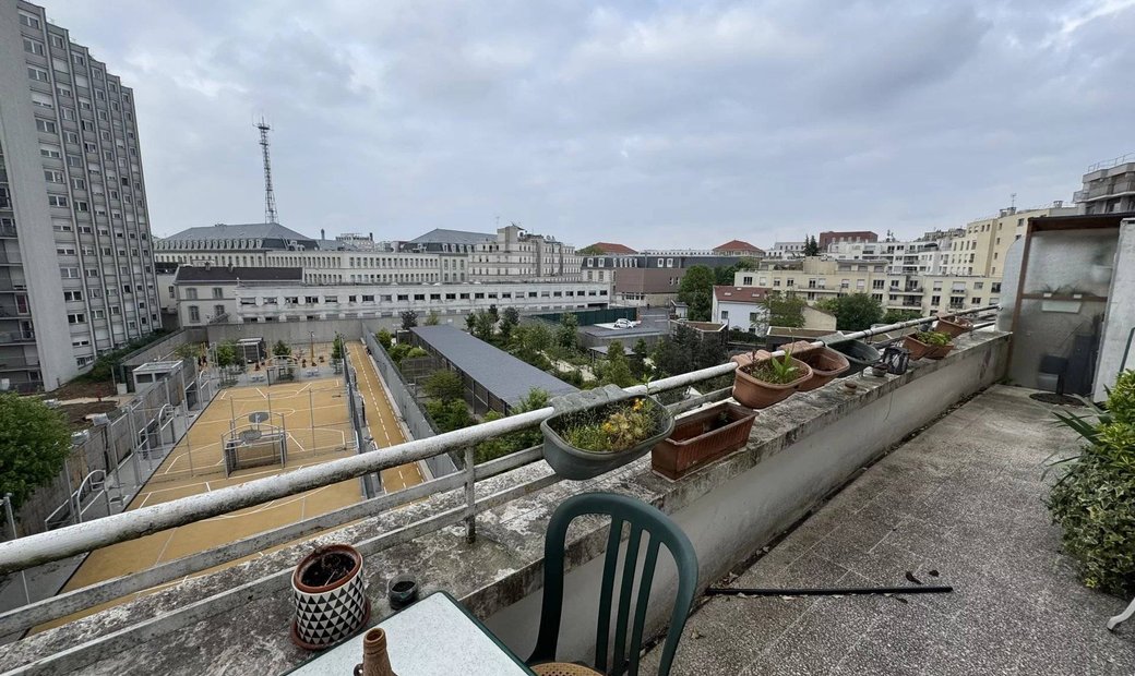 5 Rooms, Two Balconies, One Terrace, Two In Paris, île De France ...