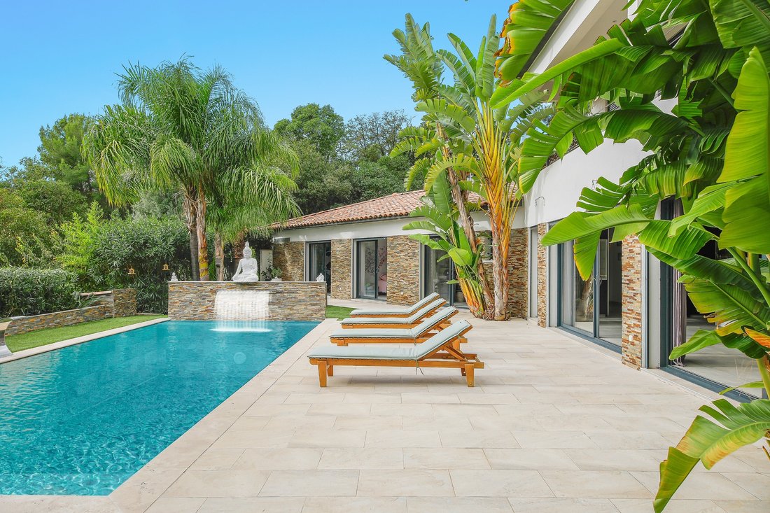 Ollioules, Faveyrolles – En Ollioules, Provenza Alpes Costa Azul, Francia En Venta (16674261)