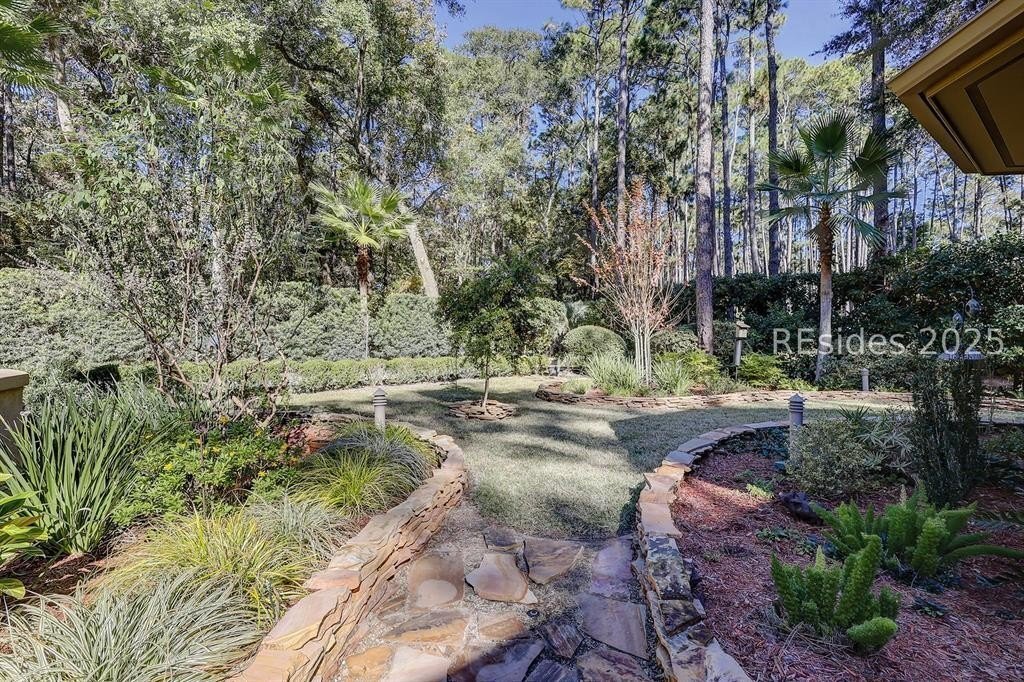 Lavish Abode With Stained In Hilton Head Island, South Carolina, United ...