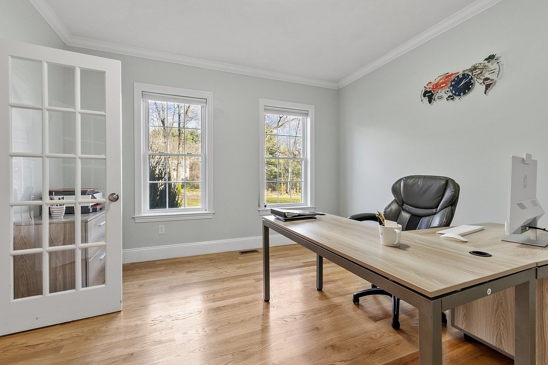 Elegant, Inviting Home Near Sandra In Westborough, Massachusetts ...