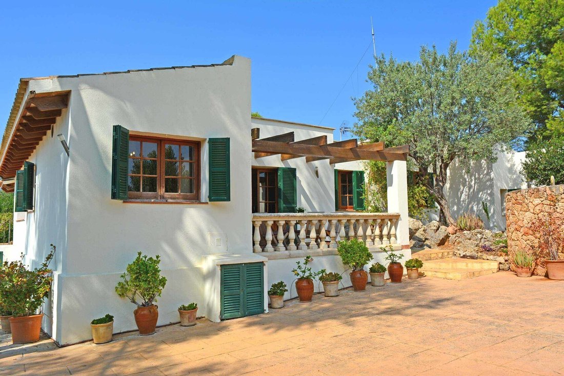 Beautiful Country House With Mountain Views In Palma, Balearic Islands ...