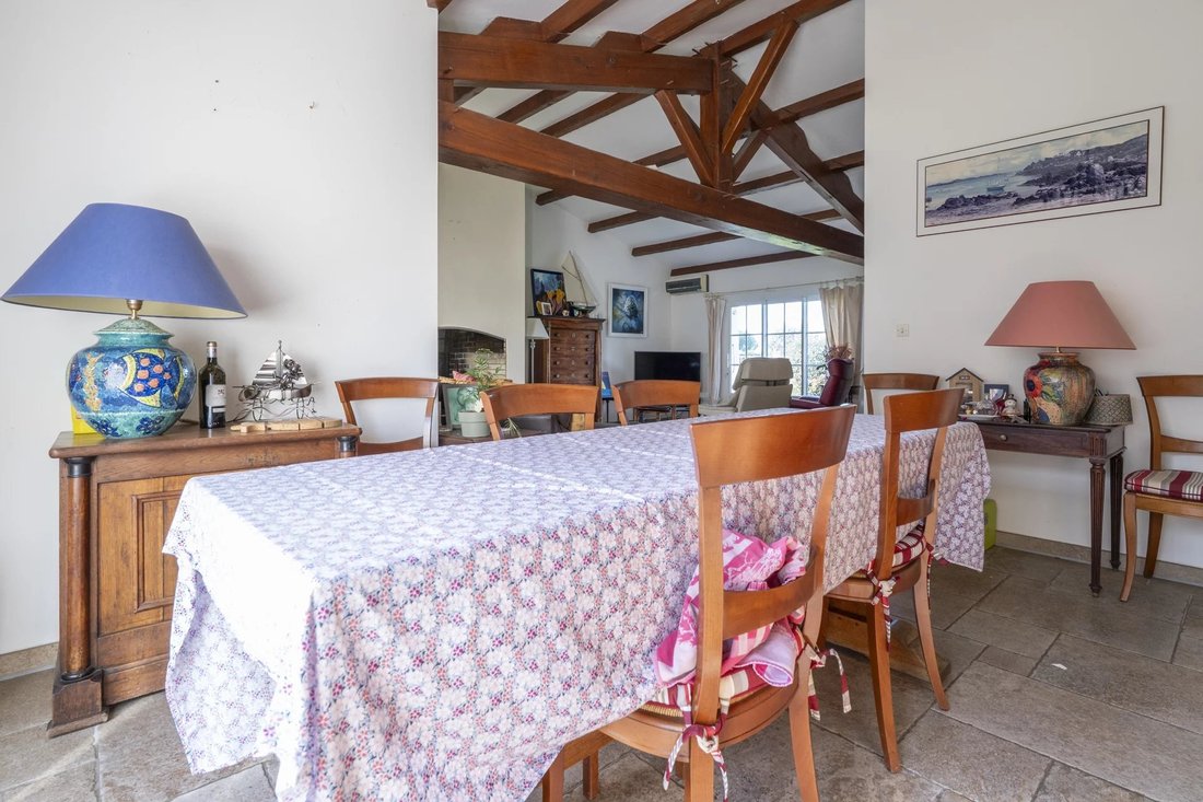 Fouras House In Fouras, Nouvelle Aquitaine, France For Sale (16682785)