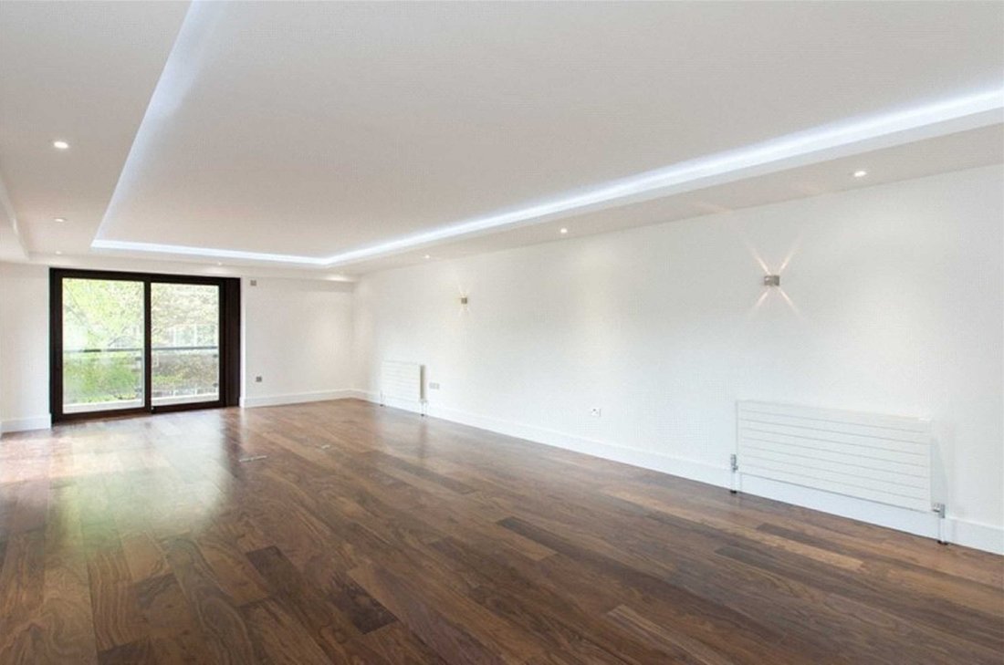 Prince Regent Court, Avenue Road, Nw8 In London, England, United ...