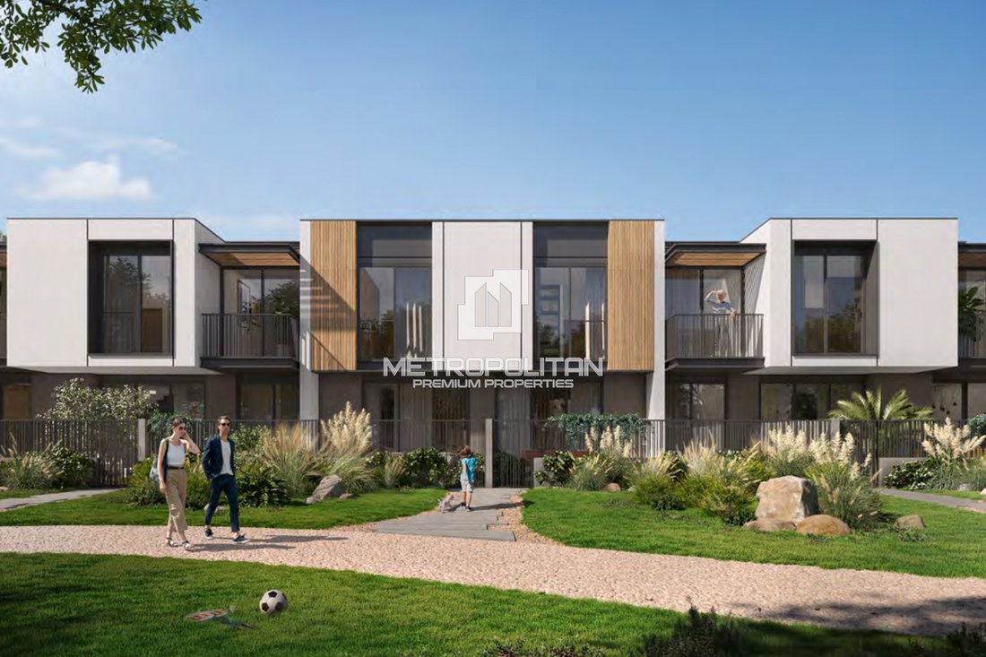 100m From Club House | Priced To Sell | In Dubai, Dubai, United Arab ...