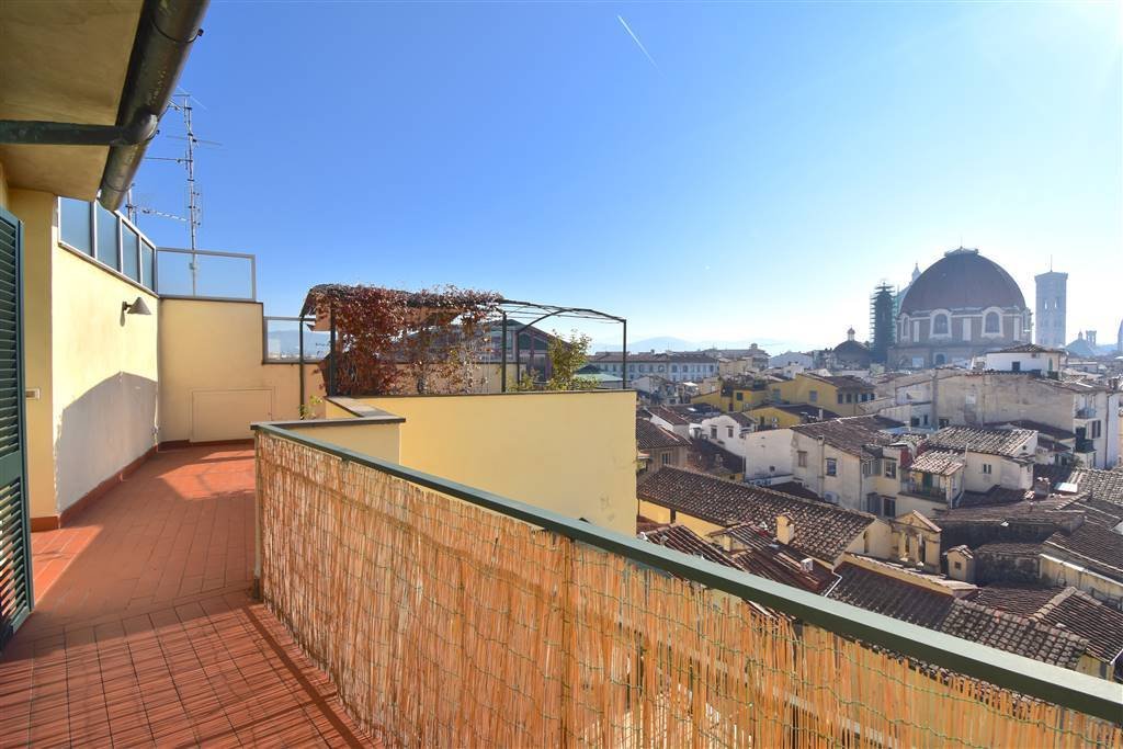 Sp40 Magnificent Penthouse With Duomo View In Poggio Gherardo, Tuscany ...