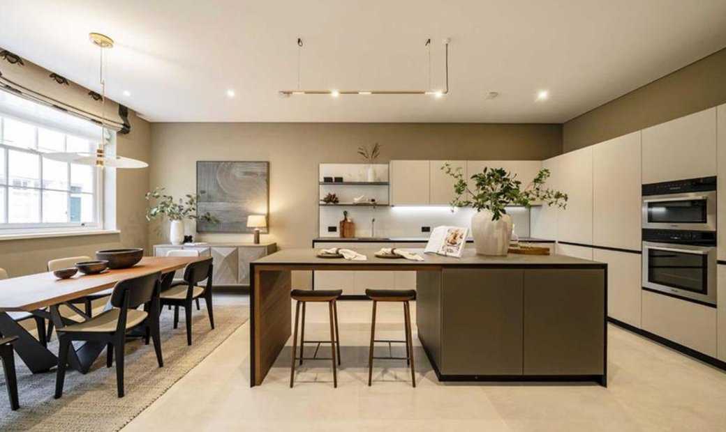 Princes Gate Mews, Sw7 In London, England, United Kingdom For Sale ...
