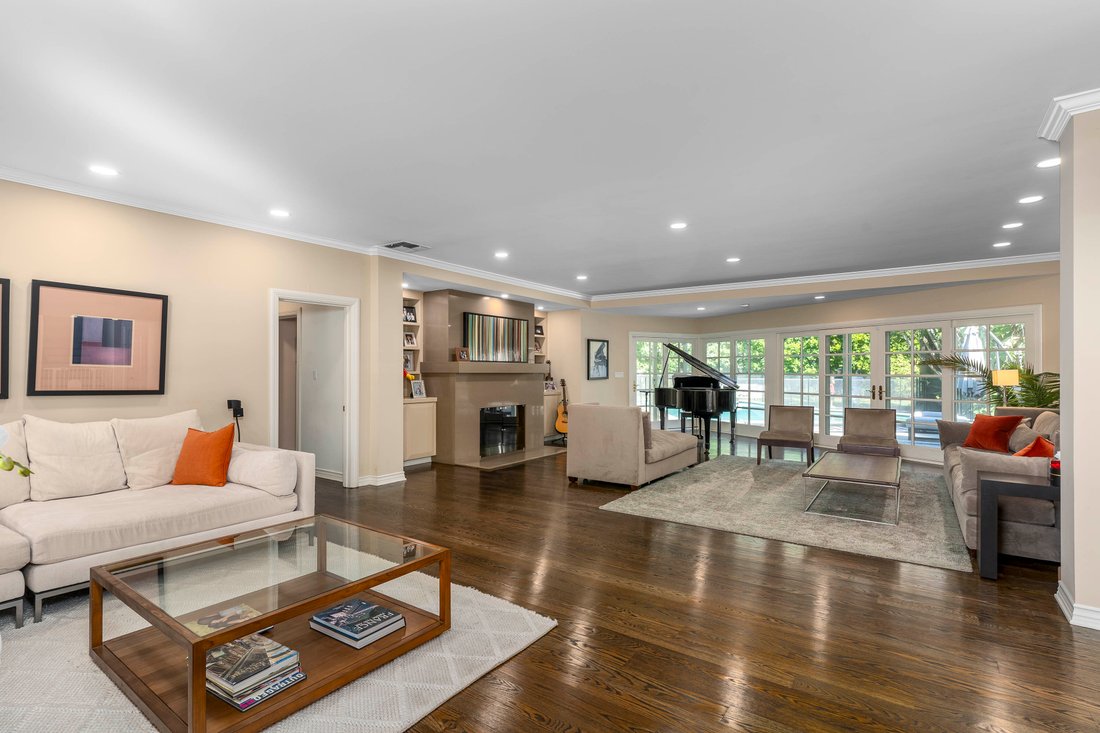 15405 Valley Vista Blvd In Los Angeles, Ca, United States Zu Verkaufen ...