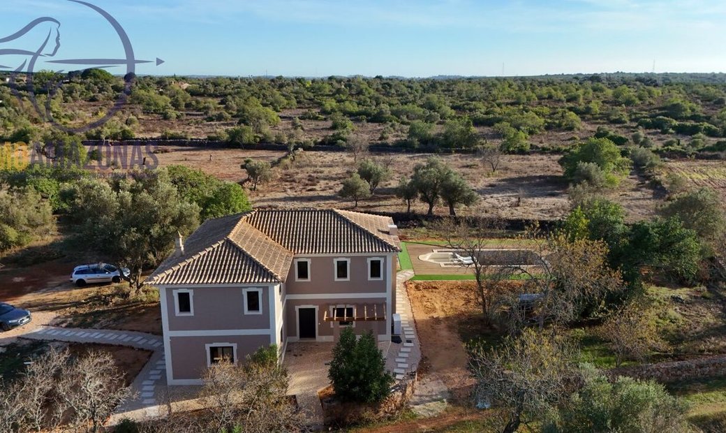 New Villa With Swimming Pool In Sao Bartolomeu De Messines, Algarve ...