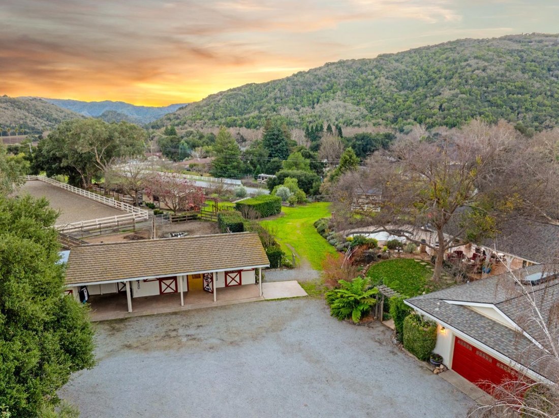 Single Family Residence In Gilroy In Gilroy, California, United States ...