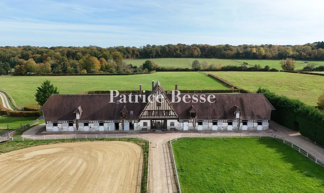 A Horse Stud Farm With 32 Hectares Of In Chantilly, Hauts De France ...