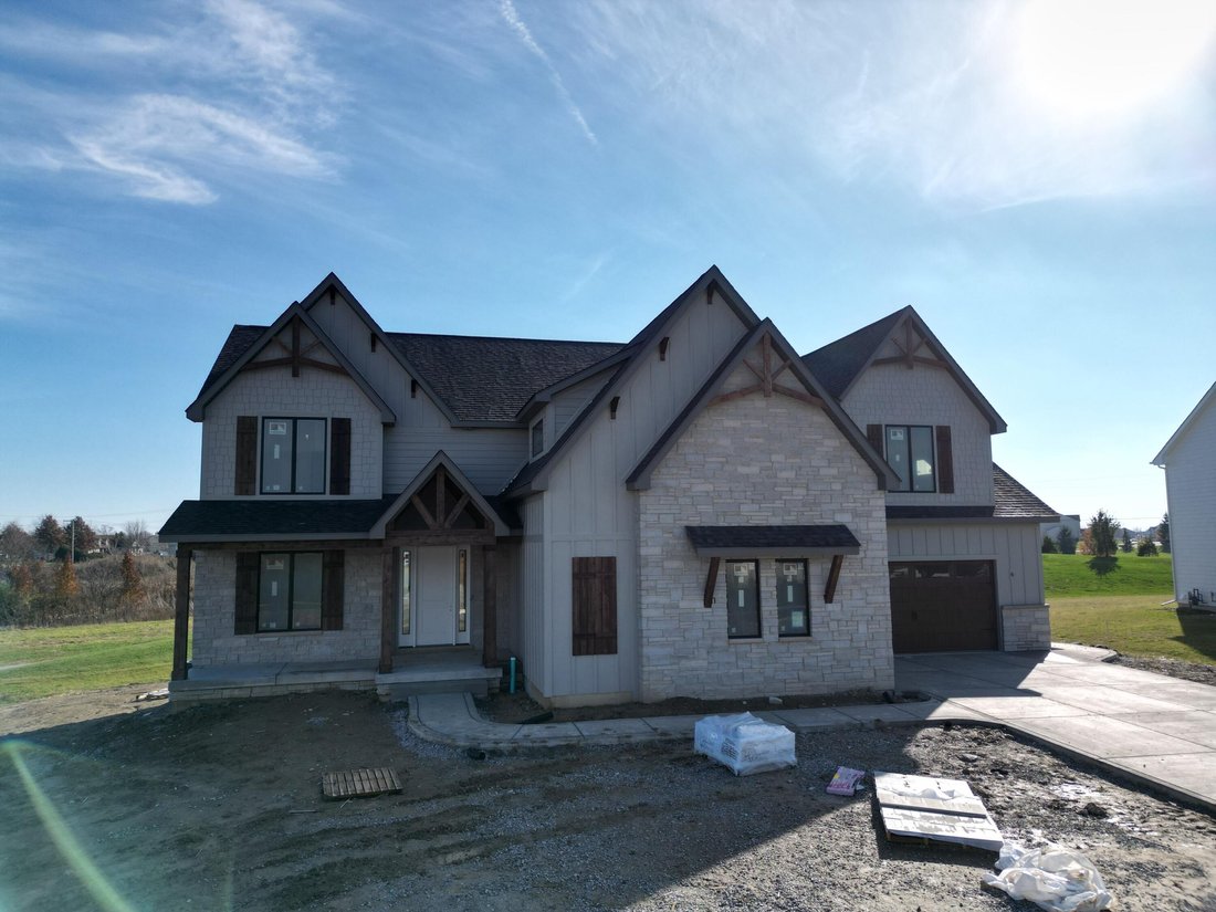 Stunning Property Boasts An Ideal Blend Of In Dyer, Indiana, United ...