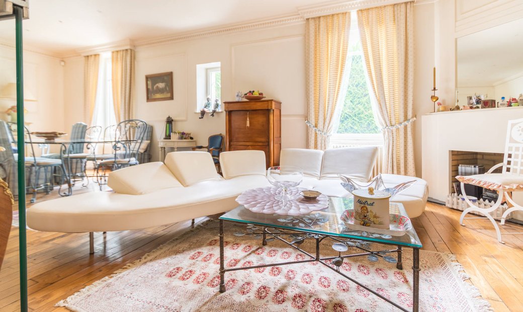 Quiet Bourgeois House With Pool In In Dijon, Bourgogne Franche Comté ...