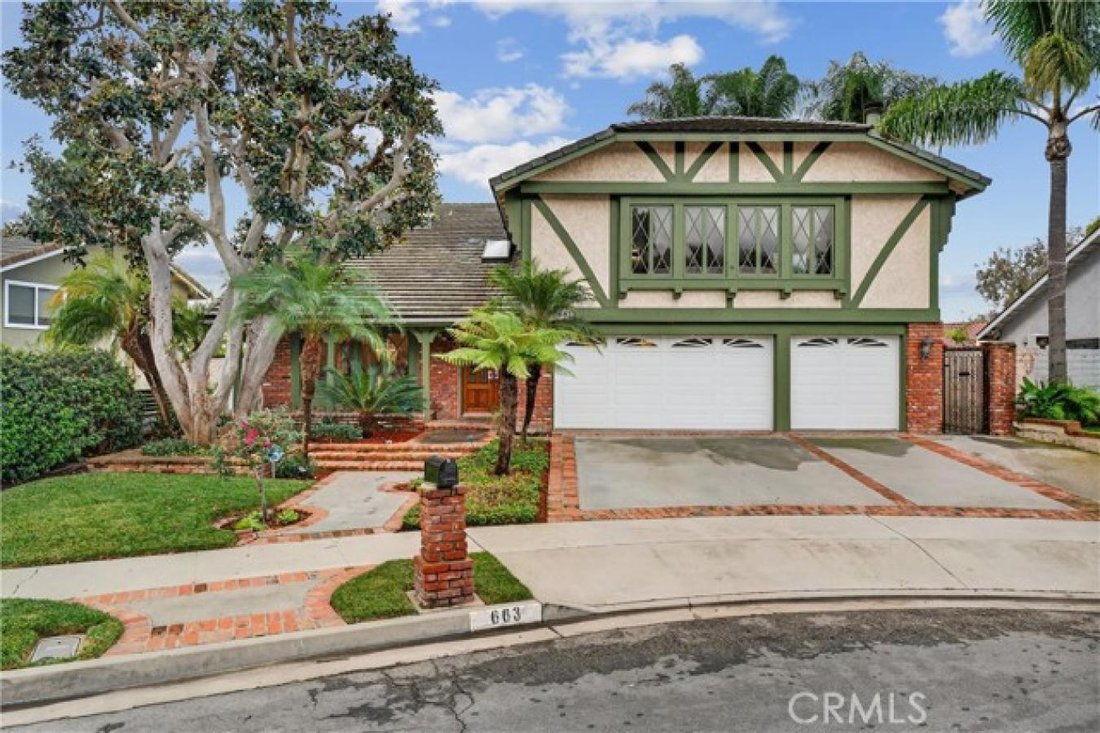 663 Lausinda Avenue In Signal Hill, California, United States For Sale ...