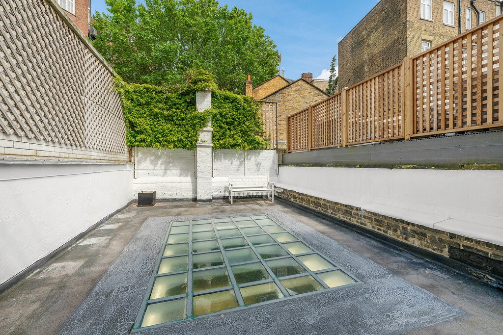Montpelier Square, Knightsbridge Sw7 In London, England, United Kingdom ...
