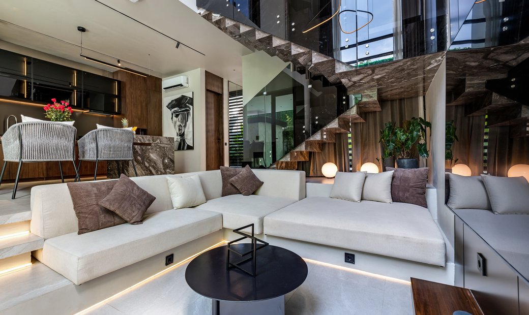 2 Br Grey Villas: Brutalism And Elegance, Canggu, In North Kuta, Bali ...