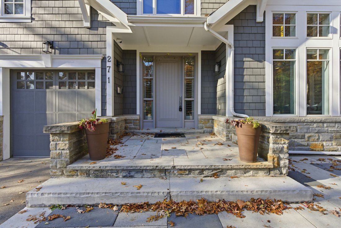 Stunning Custom David Small Home In The En Mississauga, Ontario, Canadá ...