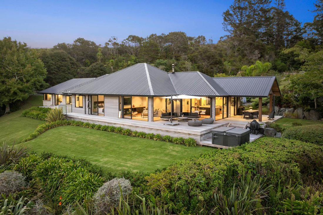 A Once In A Lifetime Matakana Waterfront In Big Omaha, Auckland, New ...